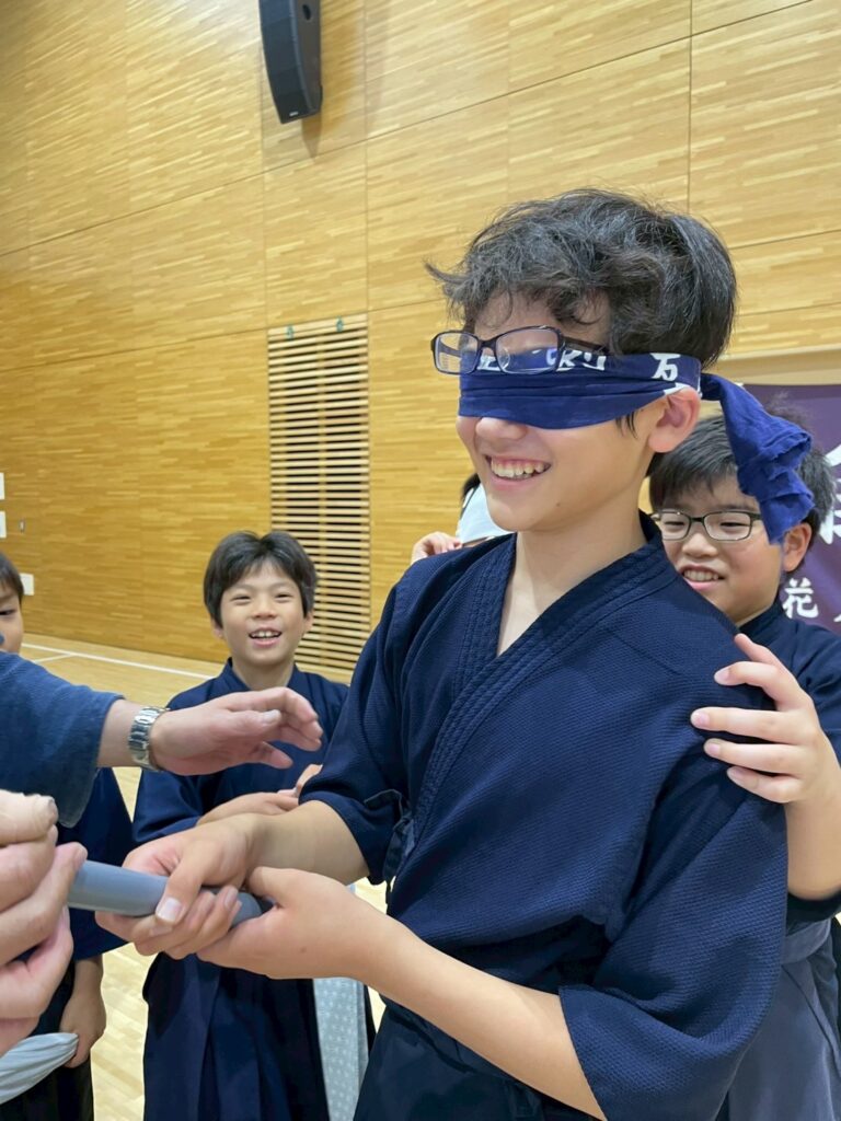 スイカ割りやりました！ | 花見堂剣友会